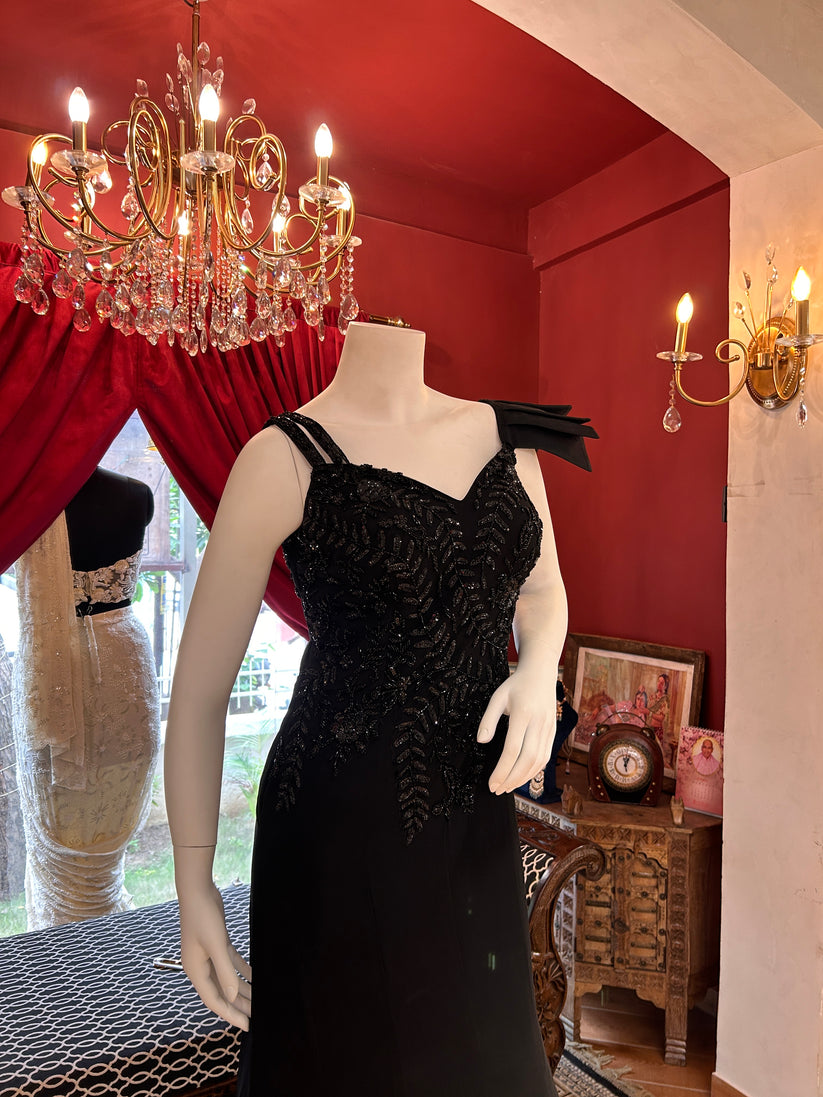 Black Fish-Cut Gown with Beadwork Embroidery – Tavanjo